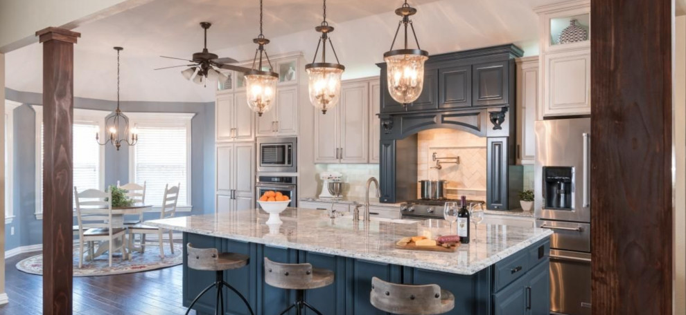 Kitchen Design - Kitchen - Chicago - by Decorating Den Interiors ...