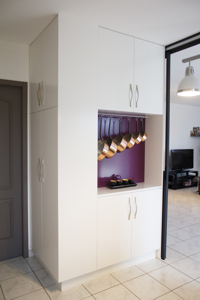 Réaménagement d'un espace de vie, entrée et cuisine - Küche - Nantes ...