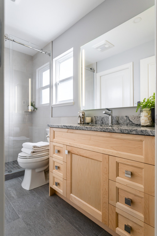 Traditional Washrooms - Traditional - Vancouver - by Dinnissen Design ...