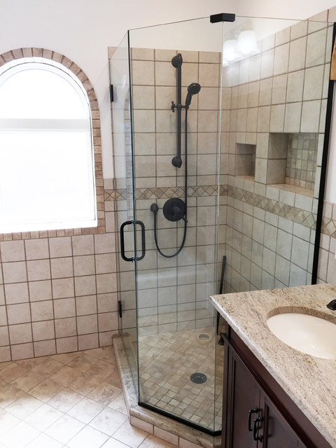 Custom Neo Angle Shower Door - Contemporáneo - Cuarto de baño - Nueva ...