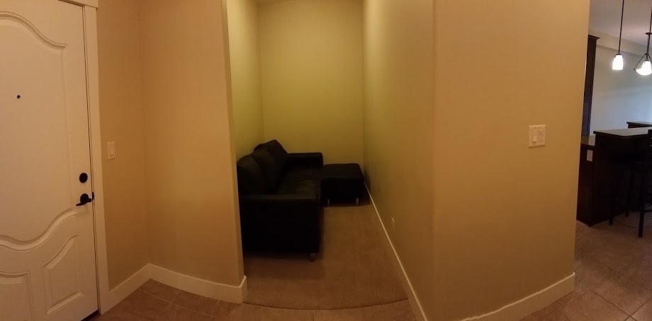 small den space 5ft x 7.5ft