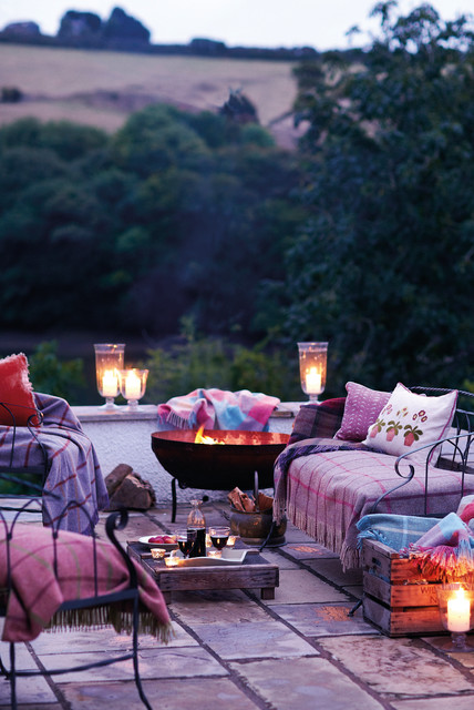 How Do I... Create a Cosy Outdoor Room for Winter? | Houzz NZ