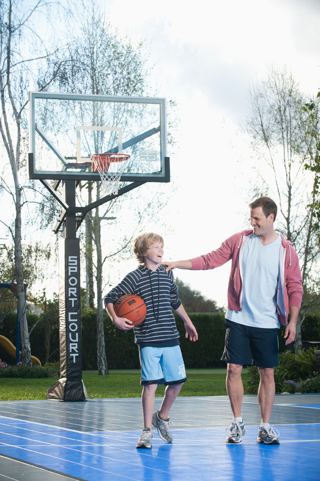 Backyard Basketball Court - New York - by SportProsUSA, Inc. | Houzz UK