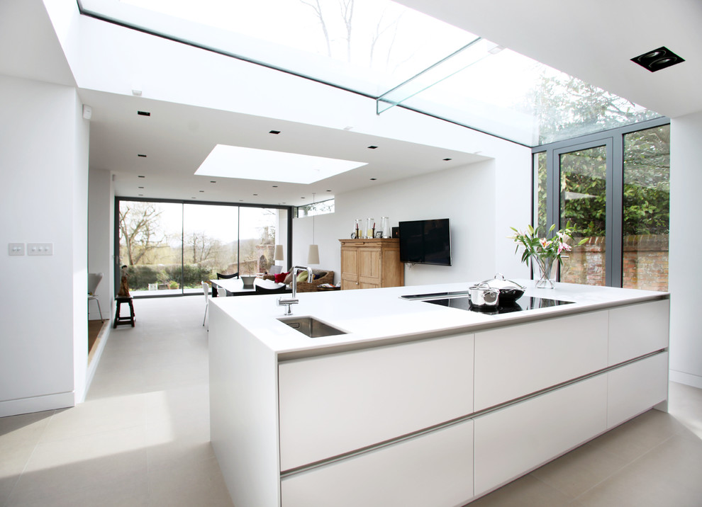 Amersham kitchen designed by Matrix Kitchens - Contemporary - Kitchen ...