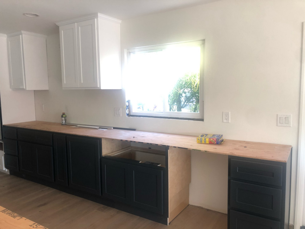 sink isn’t centered with window