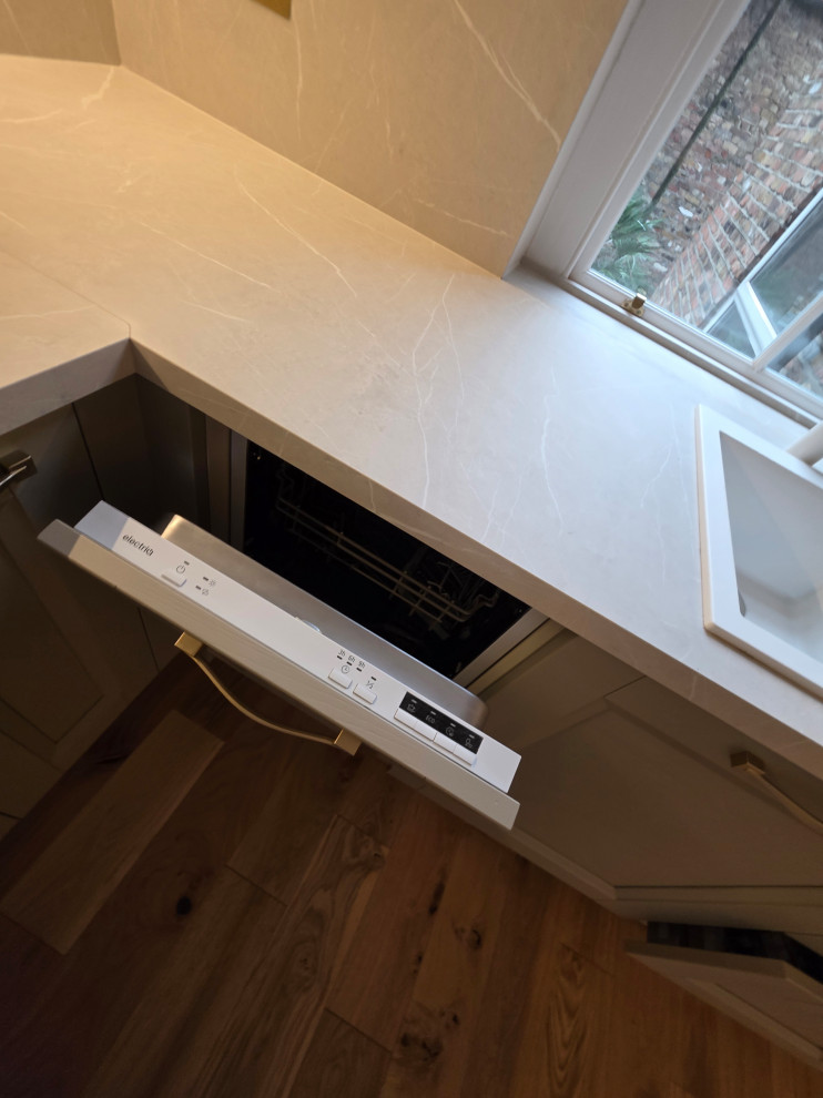 Kitchen deatils - Modern - Kitchen - London - by Project LifeStyle ...