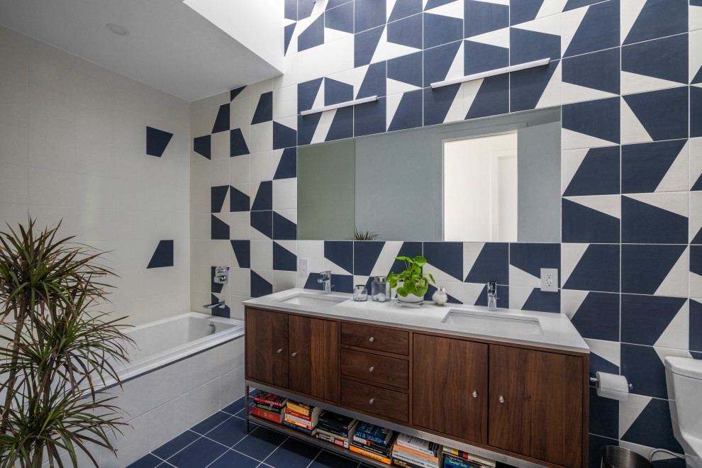 Williamsburg Townhouse - Master Bathroom - Modern - Bathroom - New York ...