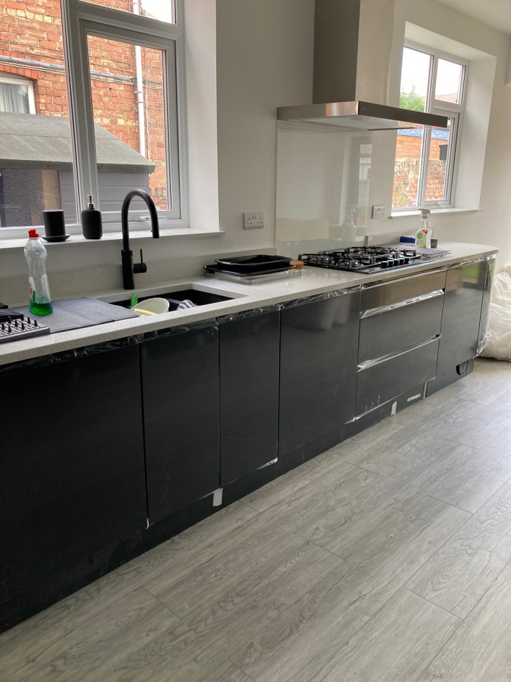 Anthracite gloss kitchen. Which dining table to choose. | Houzz UK