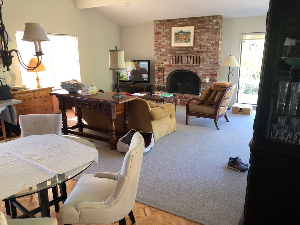 Fam Room Layout Ideas