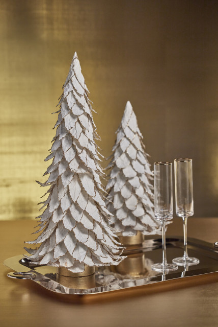 White Natural Leaf Christmas Tabletop Tree With Gold Trim, 22 ...