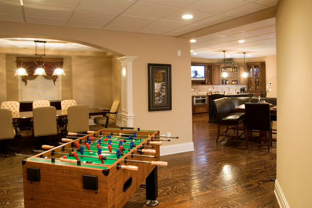 English Basement Chicago