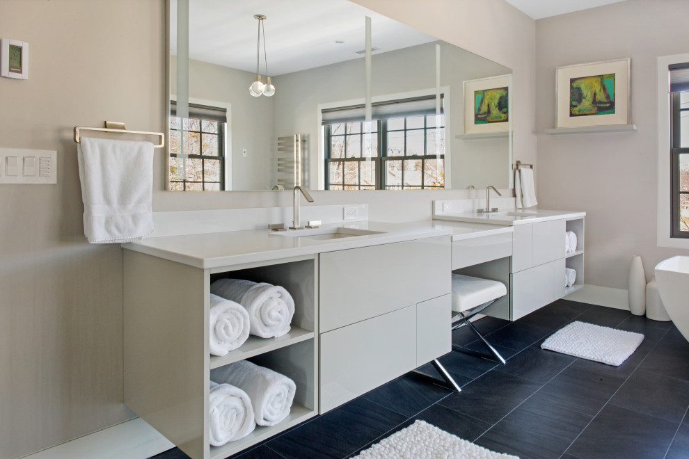 Absolute Blanc by #QuartzCOMPAC - IRP DESIGNS - Salle de Bain - New ...