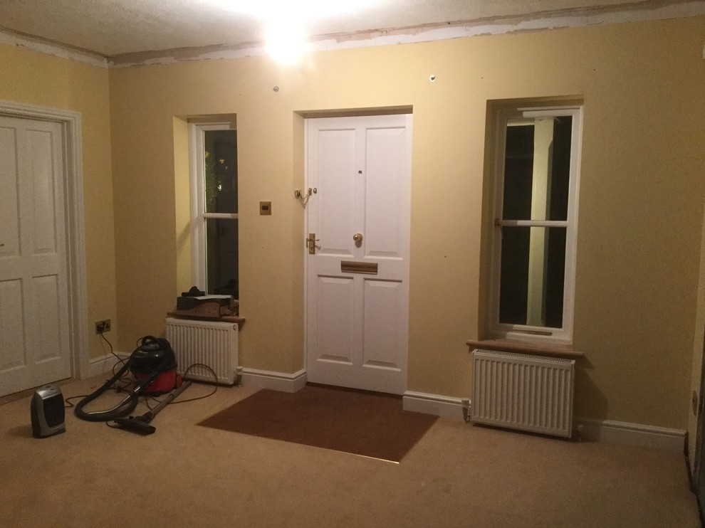Hall radiators in Anthracite or white? | Houzz UK