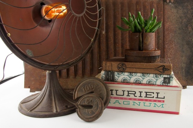 Dumpster Decorating: Furnishing Your Home With Repurposed Pieces