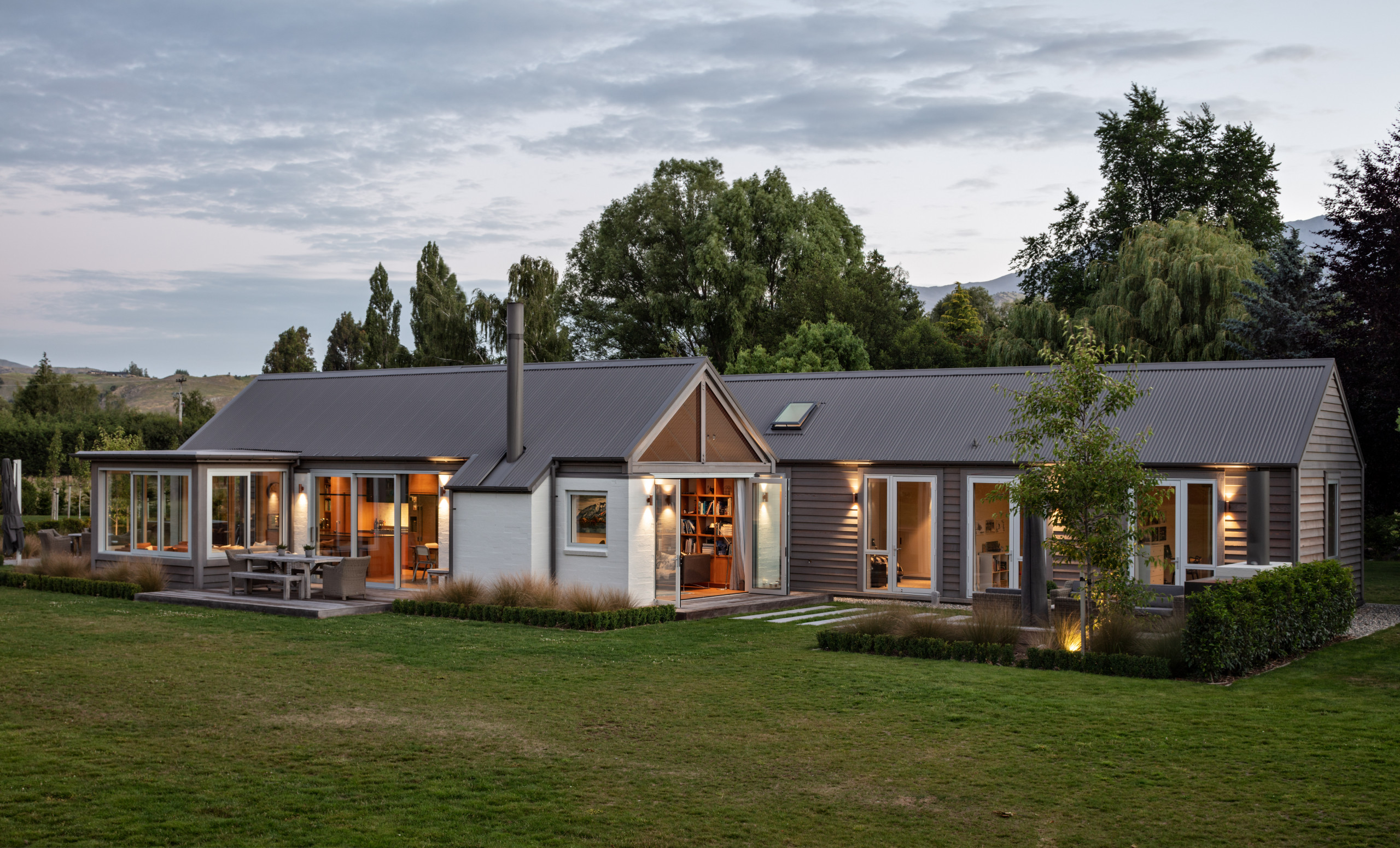 Farmhouse New Zealand Concrete Farmhouse: A Grand Designs New Zealand