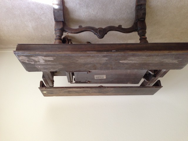 Kiel Table