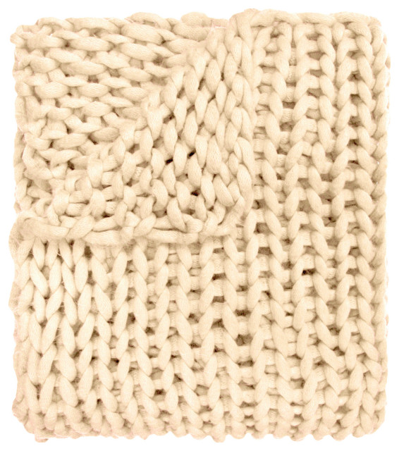 Chunky knit throw - Scandinavian - Throws - by VirVentures | Houzz