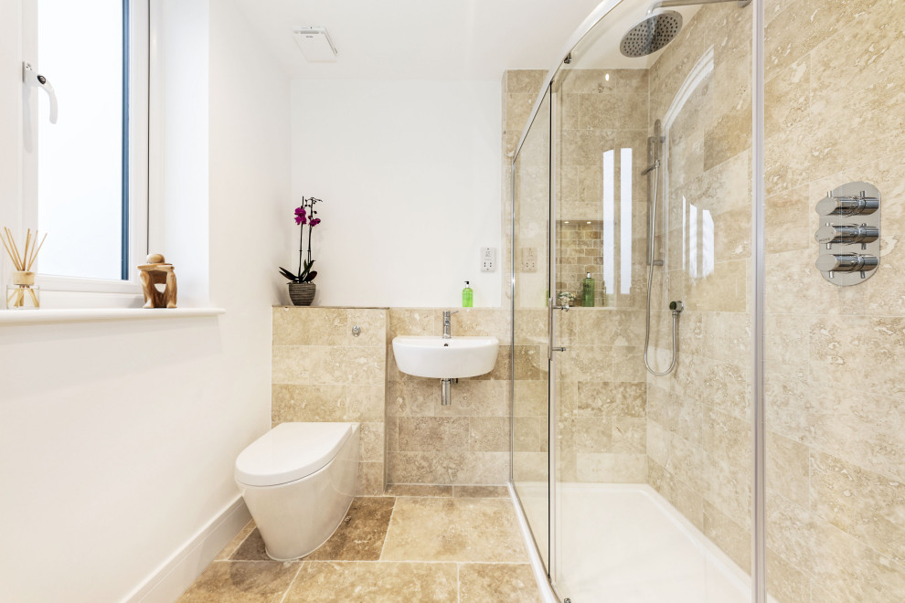 En Suite shower room. - Modern - Bathroom - Sussex - by Greenbuild ...