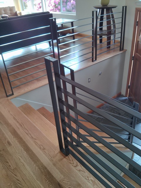 Horizontal Contemporary Railing systems - Traditional - Staircase ...