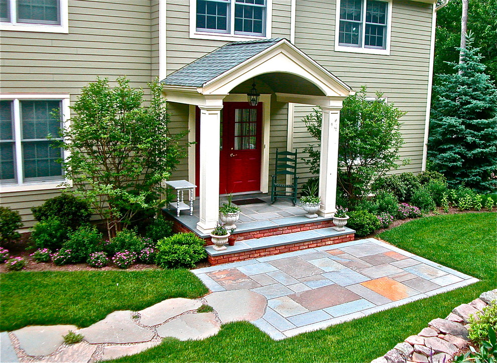 Front yard delight - Transitional - Landscape - New York - by Liquidscapes