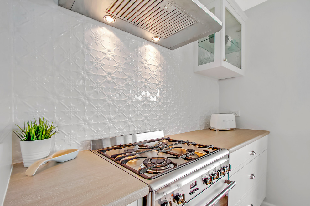 Pressed Metal Splashback with Ravine Benchtop - Farmhouse - Kitchen ...