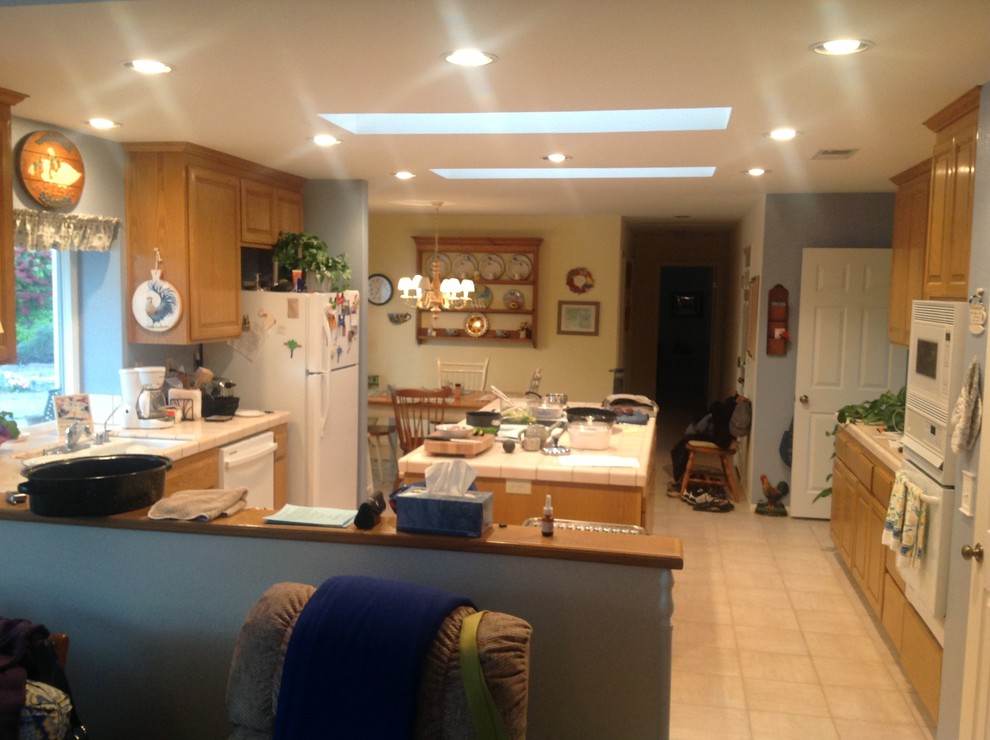 How to update this 90s country kitchen? | Houzz Forum
