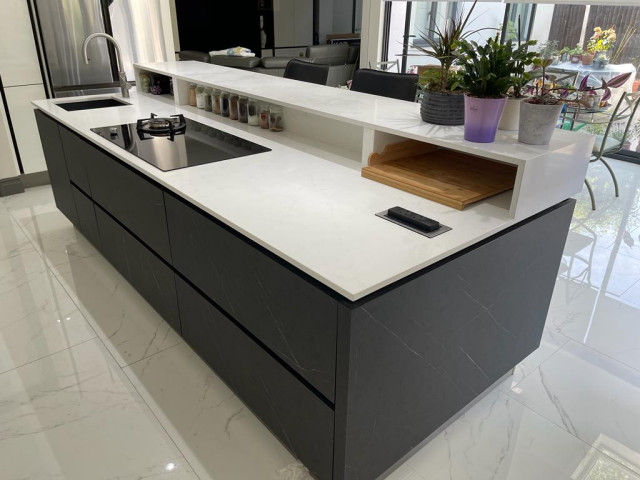 Hacker German made kitchen Systemat designed, supplied and installed by ...