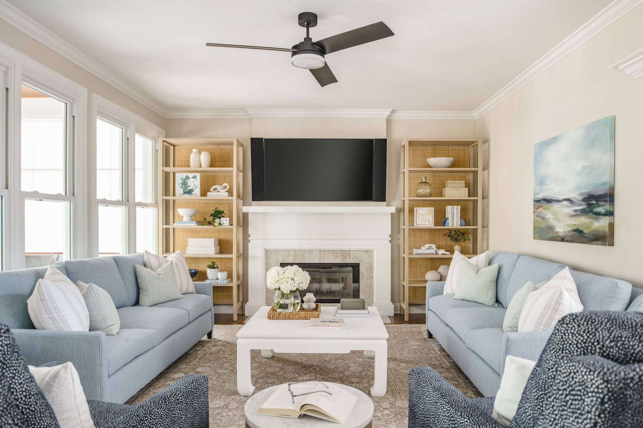 Houzz Tour: Designers Make a Couple’s Home Feel New to Them
