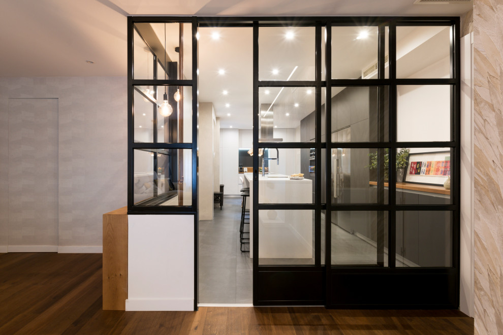 Con un estilo calmado y urbano - Mediterranean - Kitchen - Other - by ...