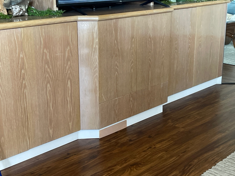 Baseboard Color Advice