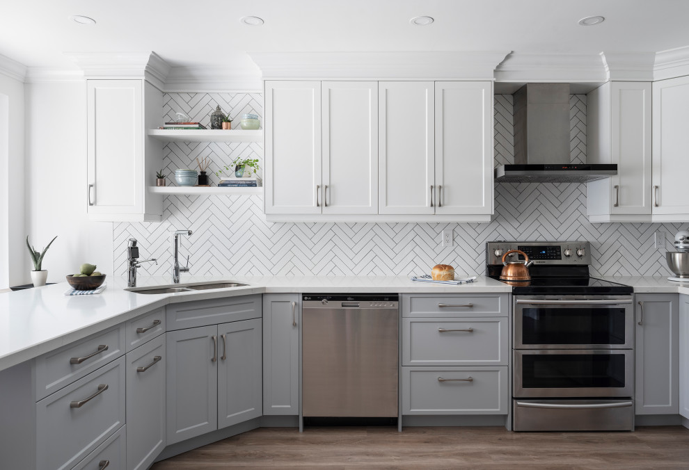 K I T C H E N S - Transitional - Kitchen - Toronto - by Jackie Schagen ...