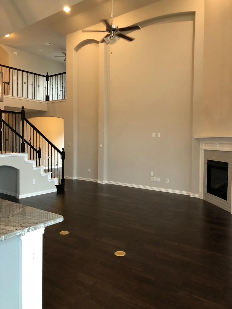 Tall Ceiling Niche Decor Help