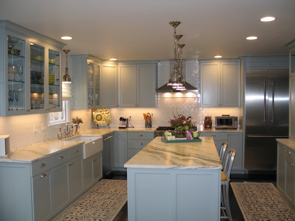 New This Week: 3 Amazing Kitchens With Light-Colored Cabinets