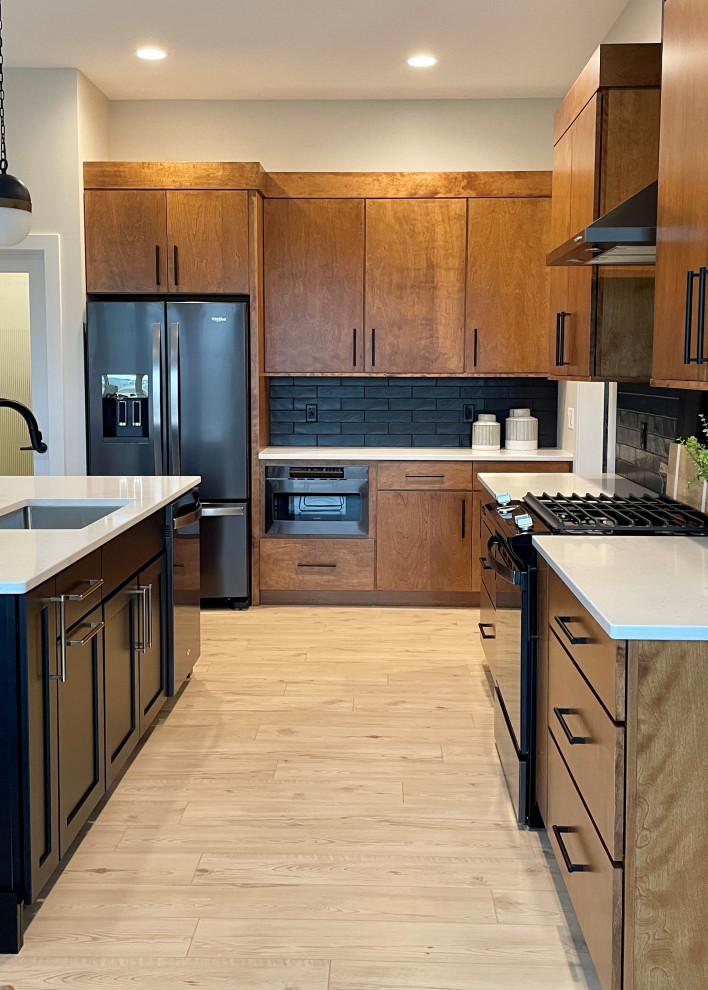 Birch and Black Mid Century Inspired Minimalist Kitchen Design ...