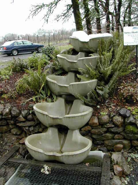 Vortex flowform tea brewer