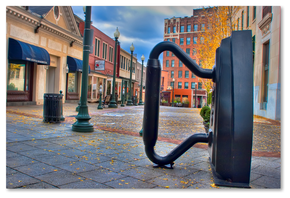 Bob Rouse 'Street Sculpture' Canvas Art, 16"x24" - Contemporary ...