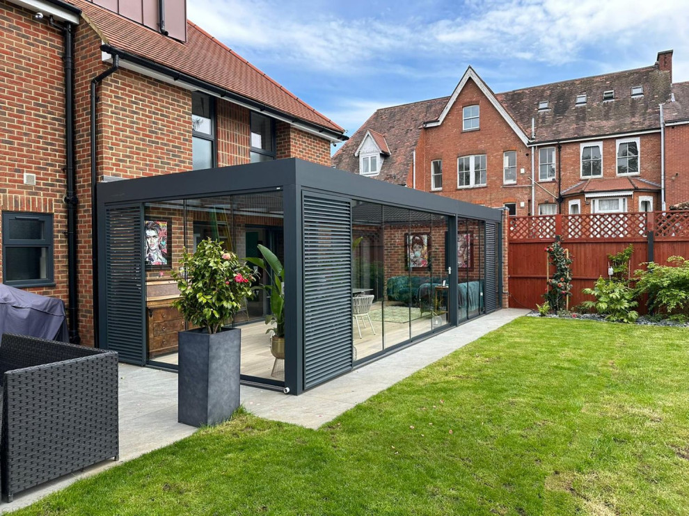 Vue Pod London - Modern - Veranda - London - by Open Space Concepts ...
