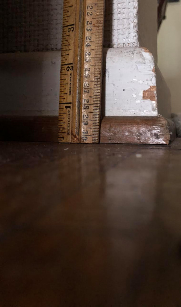 what kind of baseboard(?) is this? | Houzz Forum