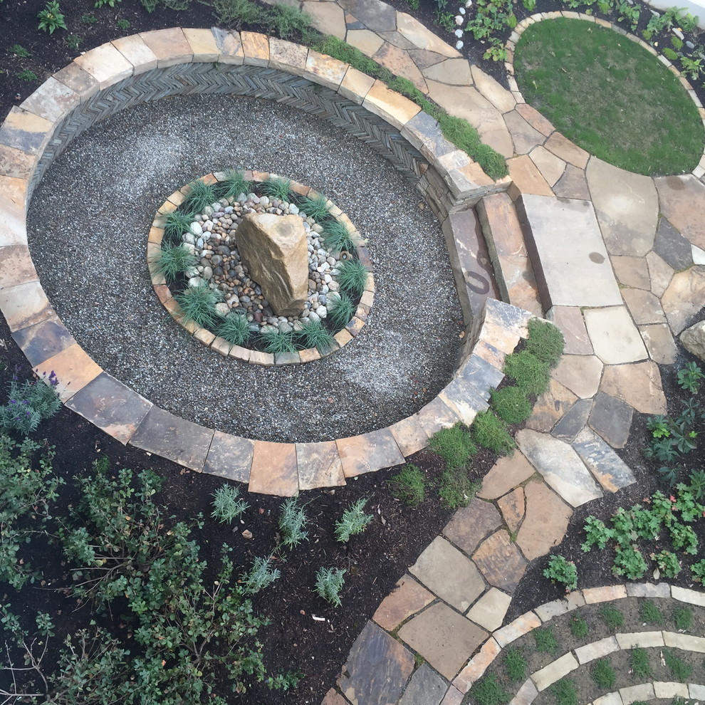 The courtyard at Father Martin's Ashley integrated addiction treatment ...