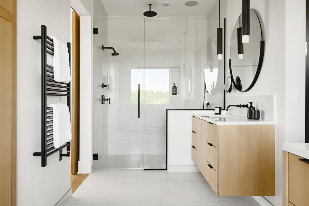 Scandinavian Modern Rambler - Scandinavian - Bathroom - Minneapolis - by Swanson Homes | Houzz