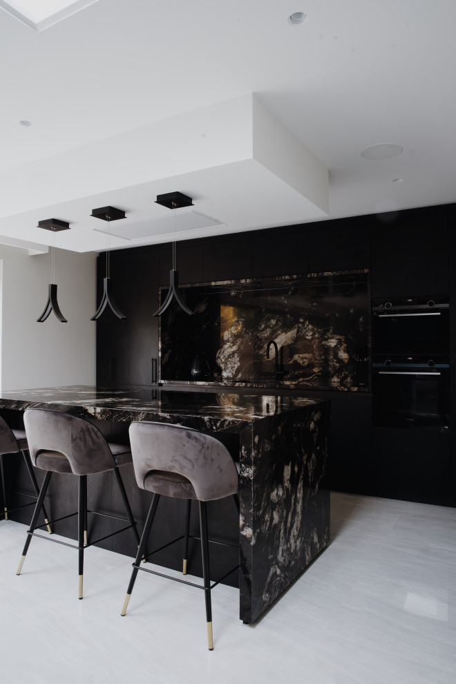 Stanmore Elegant Modern Kitchen - Modern - Kitchen - London - by The ...