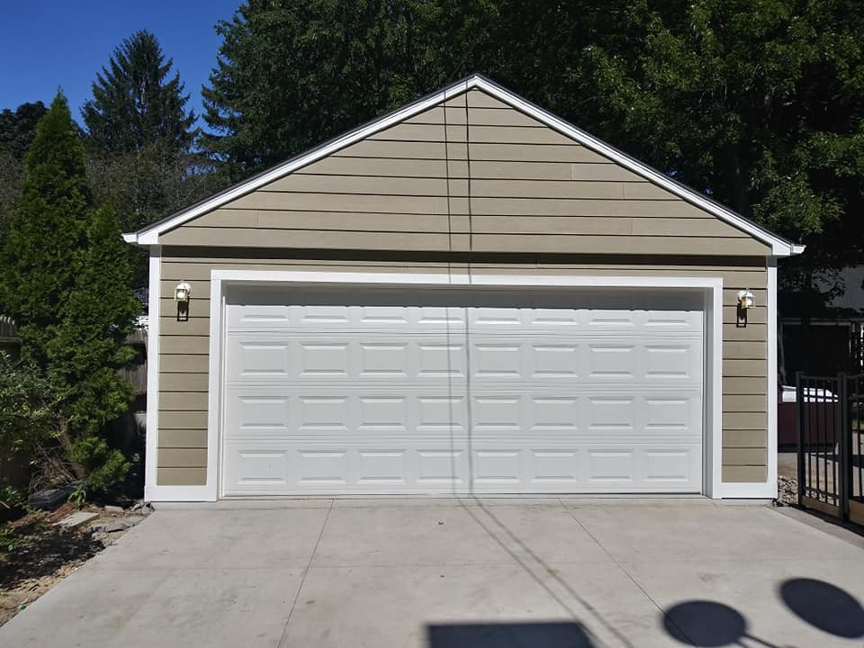 Custom Garage Building - Traditional - Garage - Detroit - by Creative ...