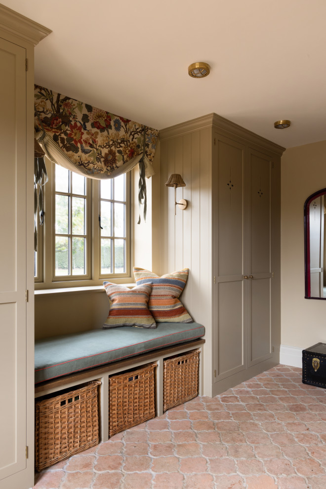 Gustard Wood Painted Shaker Kitchen - Traditional - Entrance ...