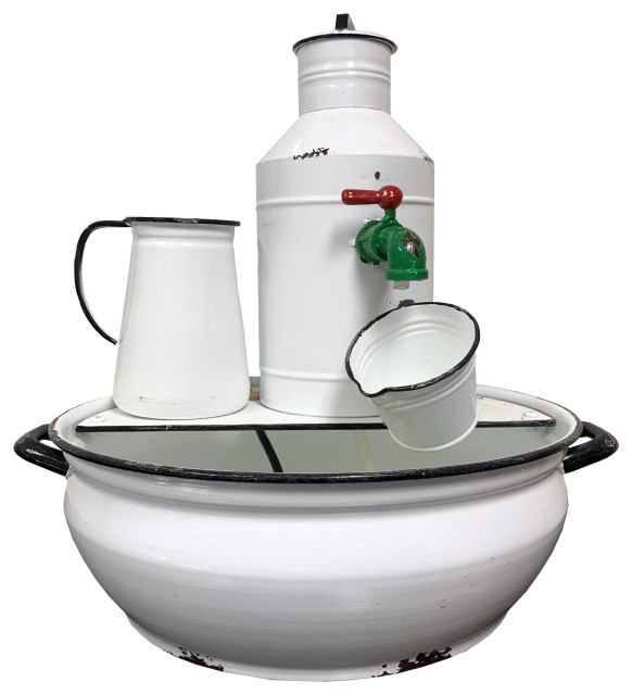 Rustic Water Feature - Farmhouse - Outdoor Fountains And Ponds - by ...