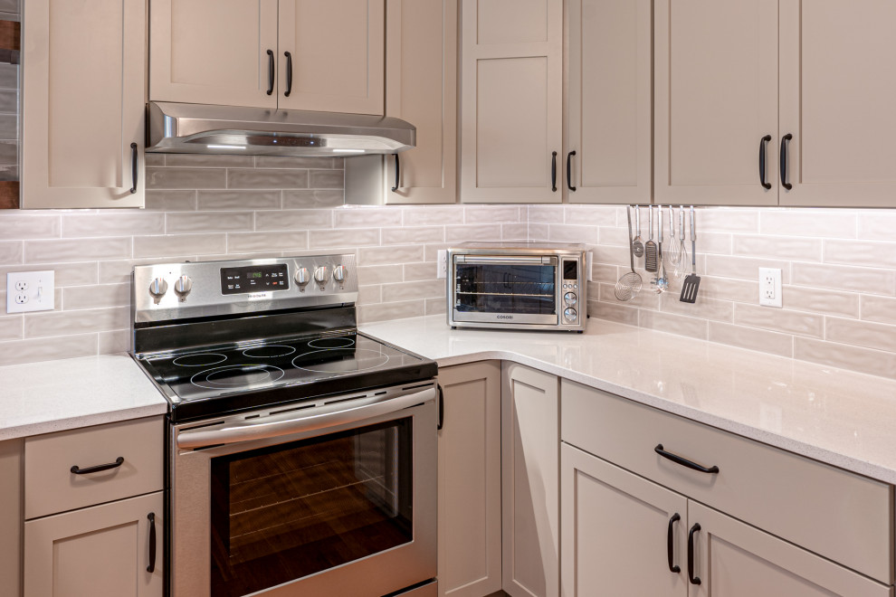 Germantown - Modern Kitchen Remodel - Modern - Kitchen - Milwaukee - by ...