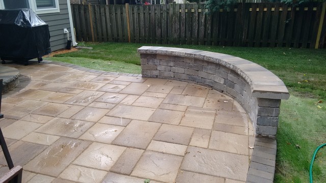 Belgard Paver Patio with Seat wall in Arlington Heights, IL ...
