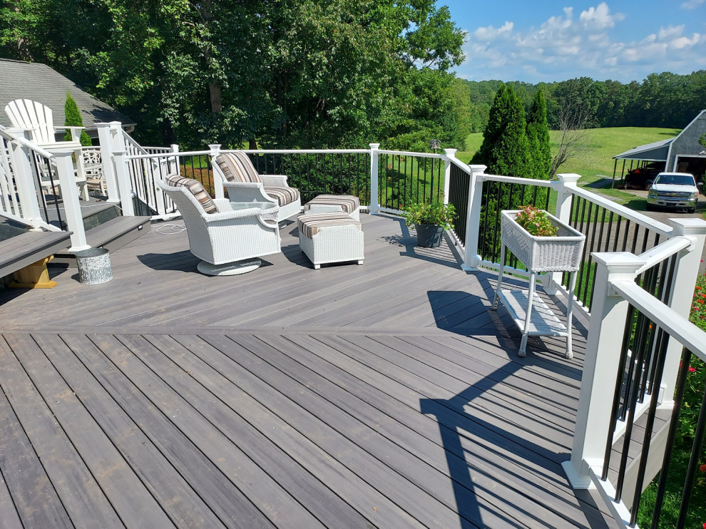 TimberTech AZEK Composite Deck in Pinnacle NC - Beach Style - Deck ...