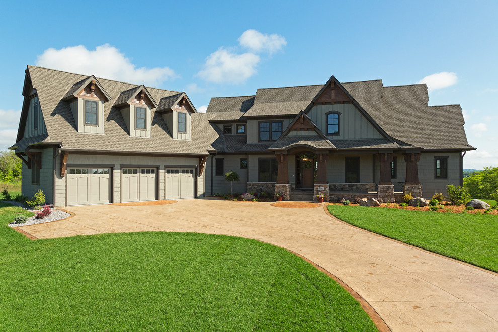 2015 Midwest Home Luxury Home #11 - Traditional - Exterior ...