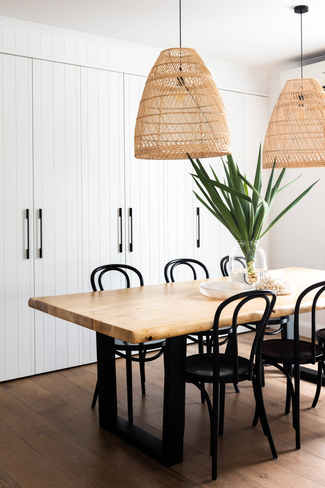 Interior Designer Jordan Cash's Brisbane Coastal Home | Houzz AU