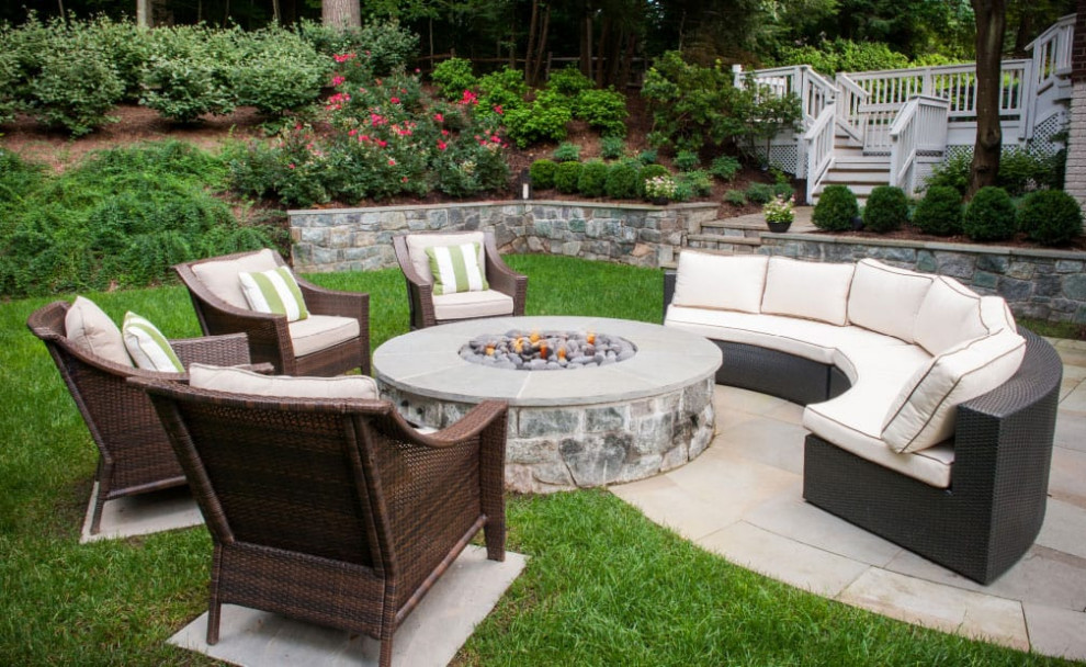 Dramatic Residential Redesign - Washington, D.C. - par D. A. Dunlevy ...